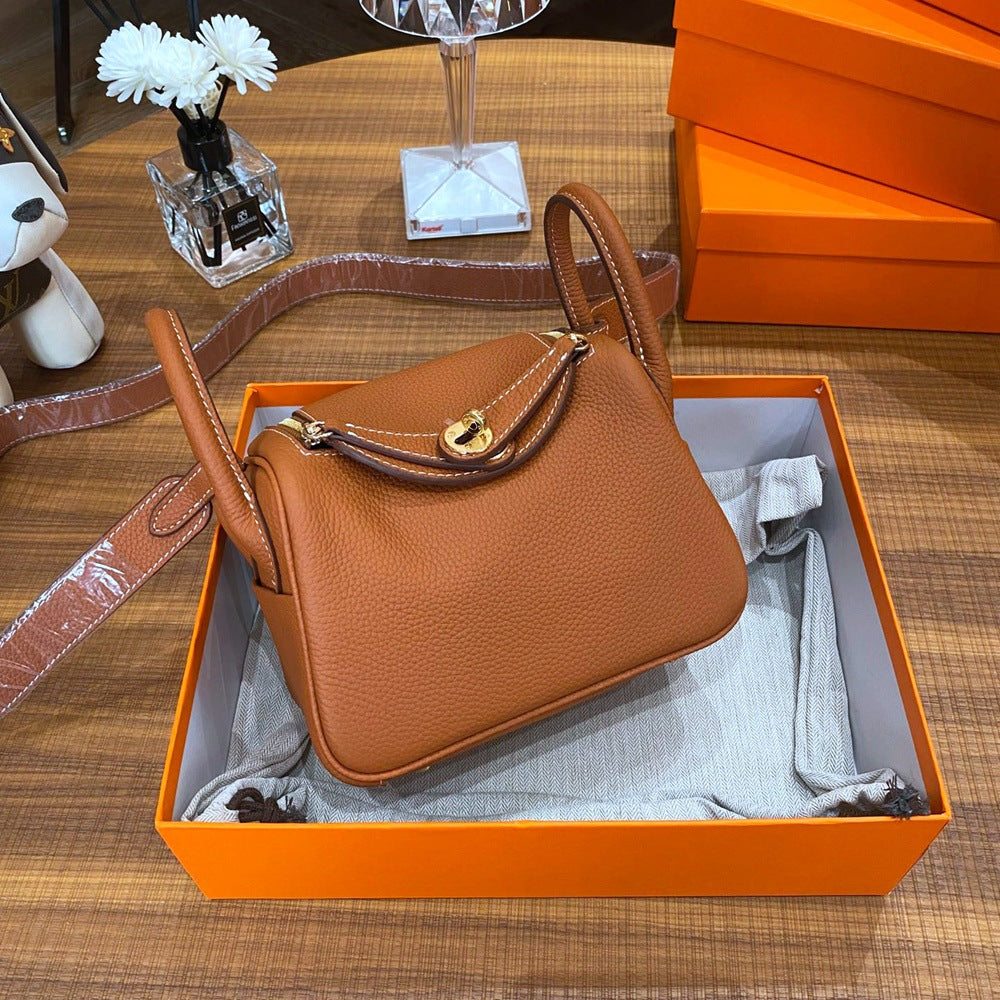 Wholesale Lindy 19 Women Genuine Leather Bag with Street Headwind Style ...